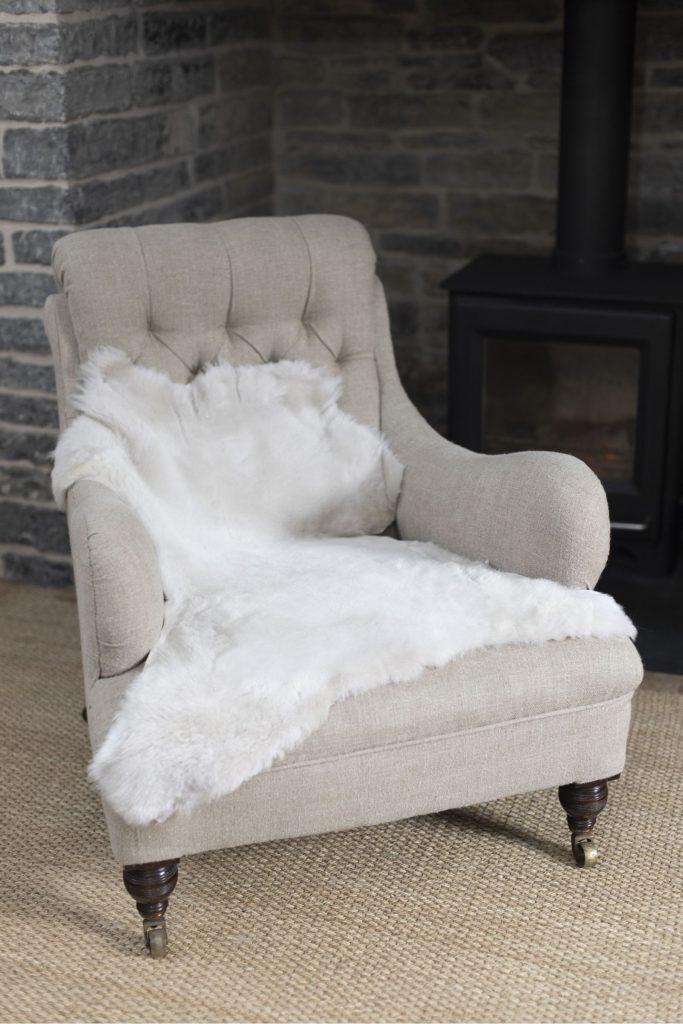 Sheepskin Throw/Rug British Ivory White | Single by Owen Barry - Owen Barry