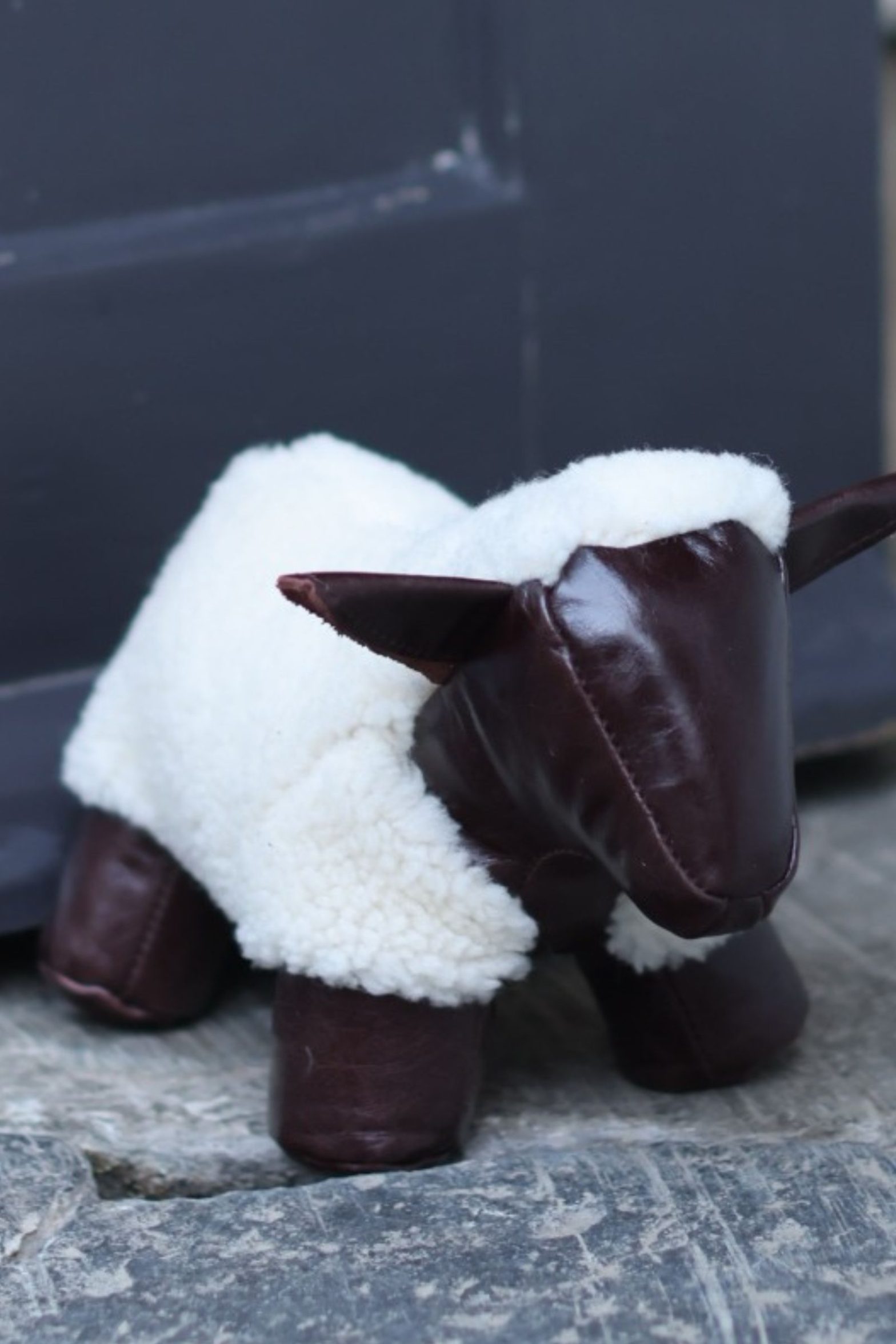 Sheepskin Doorstop Merino Natural/Bitter | Sheep by Owen Barry - Owen Barry